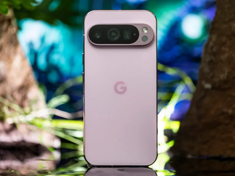 Лучшие Android-телефоны 2025 года | DGL.RU - Цифровой мир: новости, тесты, обзоры телефонов ...