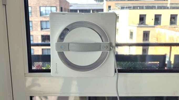 Ecovacs Winbot W2 Pro Omni: обзор робота для мытья окон